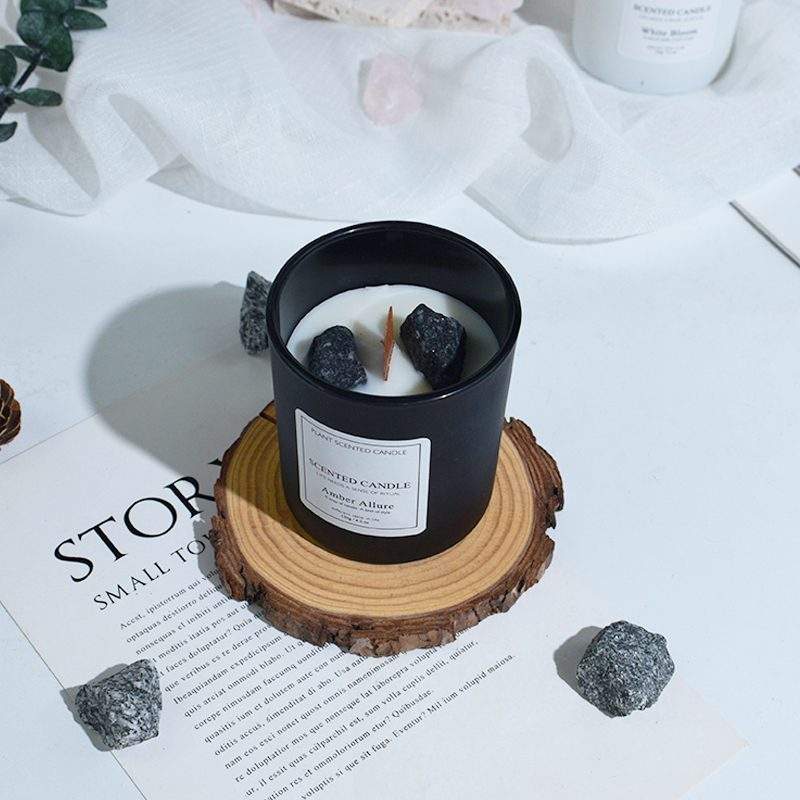 Gemstone Scented Candle with Crystals – 120g Glass Jar